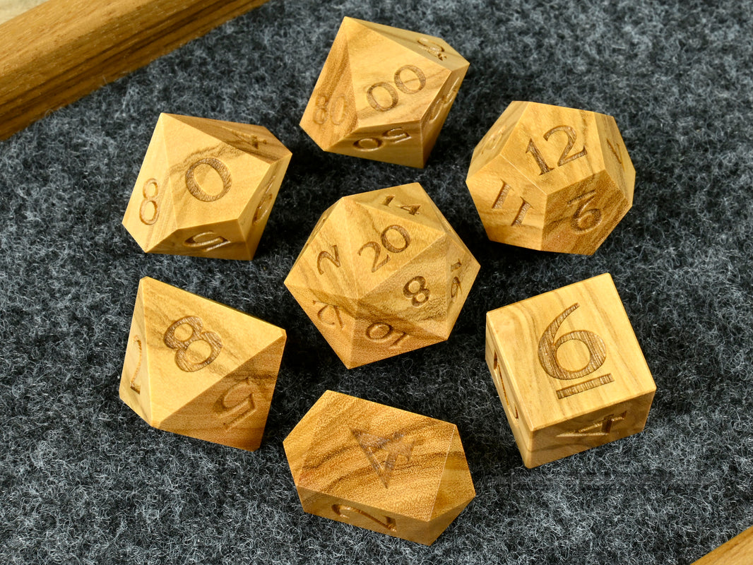 Wooden Dice Sets – Delvewood